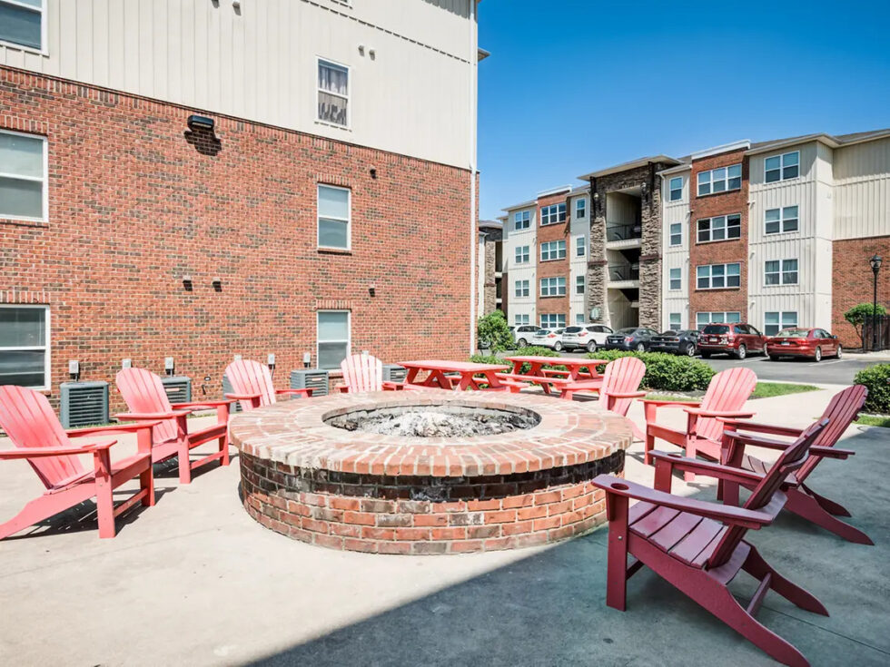 Ball State University Student Housing - Varsity House Apartments