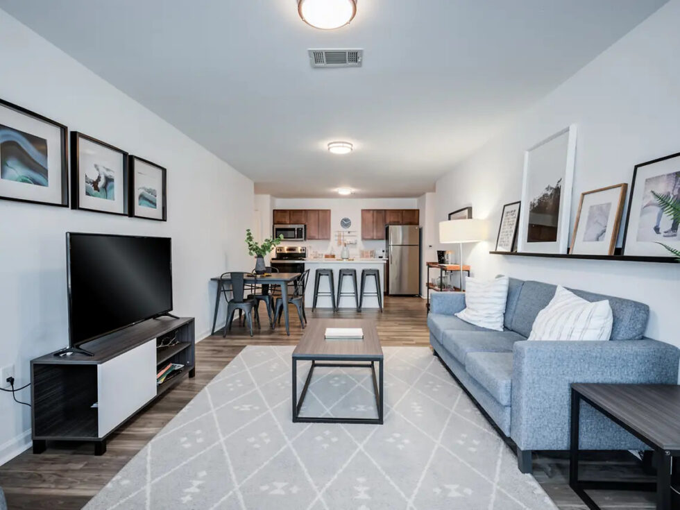Ball State University Student Housing - Varsity House Apartments