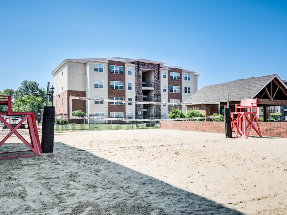 Ball State University Student Housing - Varsity House Apartments
