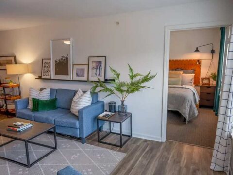 Ball State University Student Housing - Varsity House Apartments